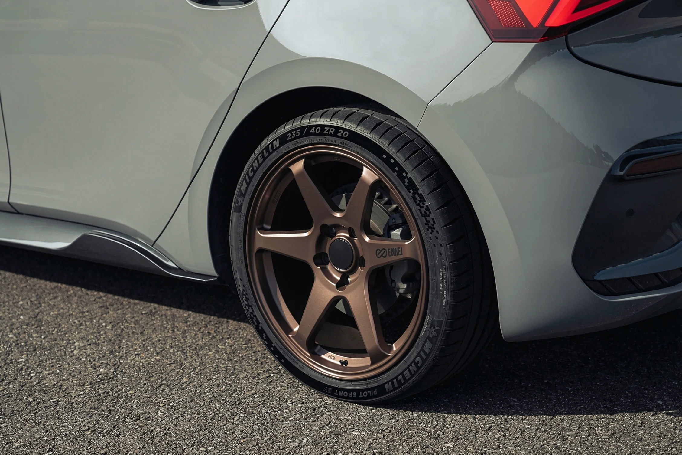 WheelSnap | AI Wheel Visualizer for Your Car Photo